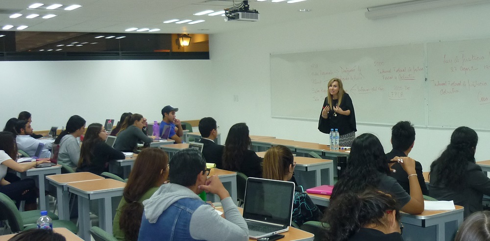 MAGISTRADA ERIKA ELIZABETH RAMM GONZÁLEZ, IMPARTE EN LA UDLAP PRÁCTICAS ...